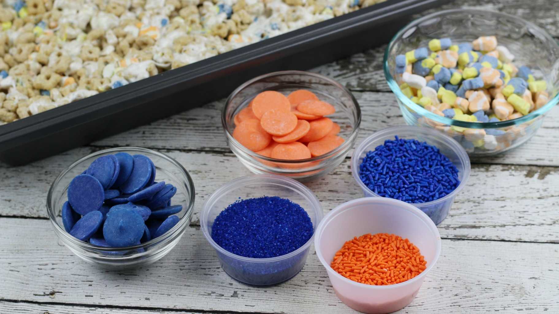 Finding Dory Easter Eggs, Bonus Clips, and A Finding Dory Marshmallow ...